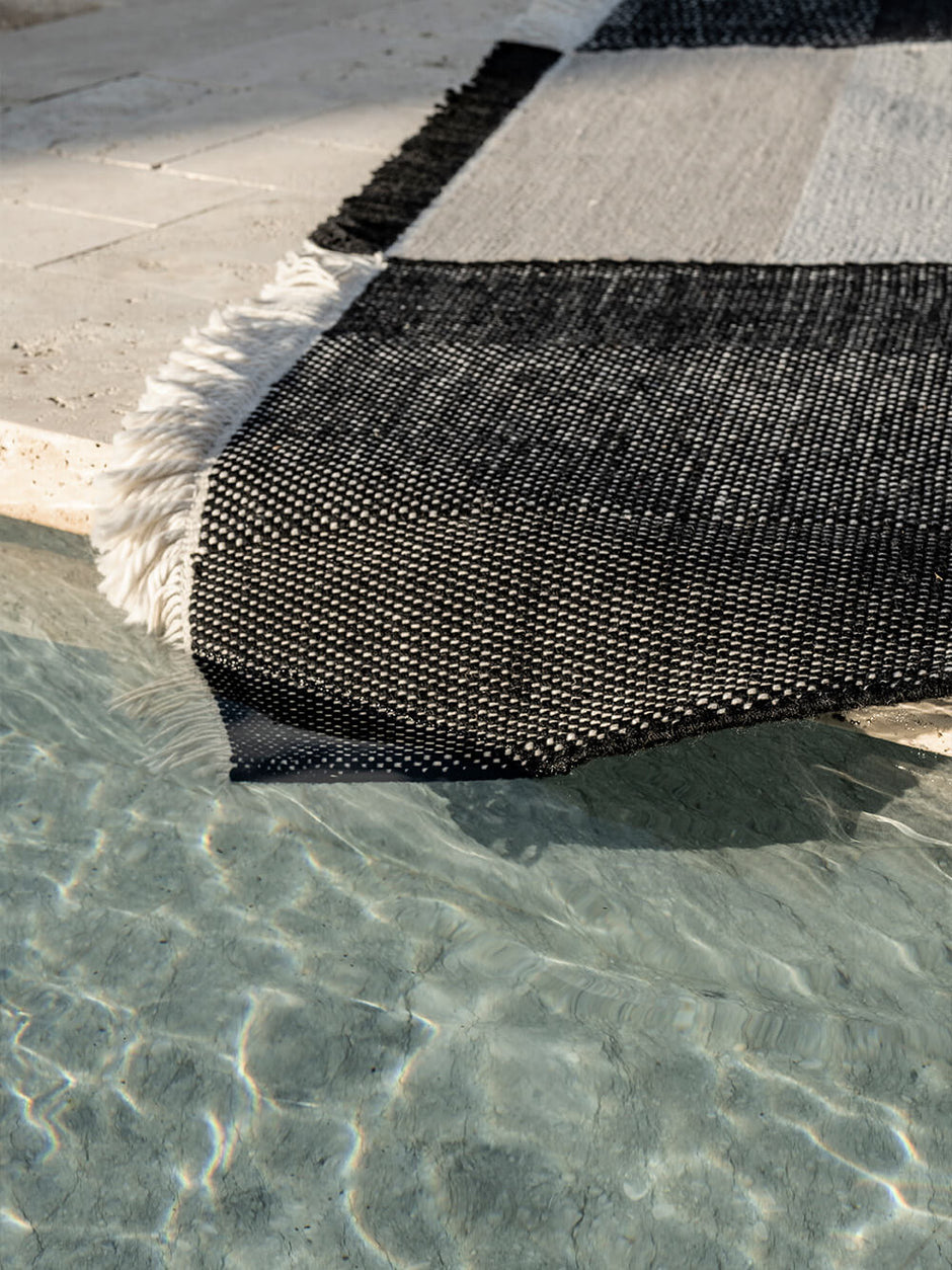 Improved durability and solar resistance - nanimarquina